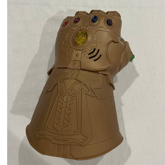 Hasbro | Toys | Marvel Avengers Infinity War Thanos Infinity Gauntlet ...